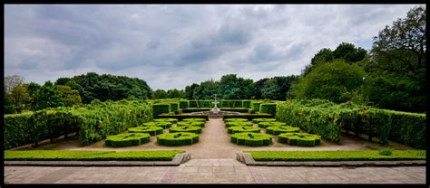 무료 이미지 경치 나무 잔디 농장 집 꽃 녹색 식물학 니콘 농업 정원 정식의 영국 갈대 요크셔 관목 대칭 농원 식물원 재산 원예