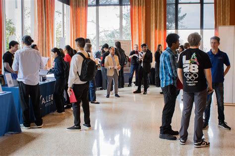 Career Engagement Office Albers Career Center Hold Annual Career And Internship Fair The