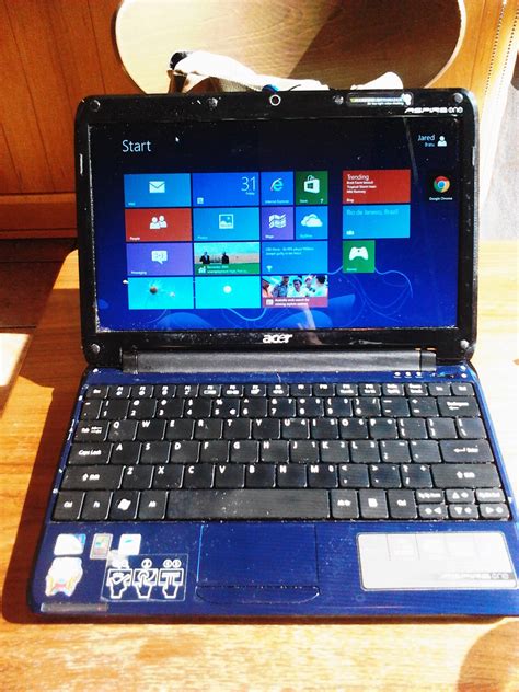 Installing Windows 8 On An Acer One A0751h Netbook