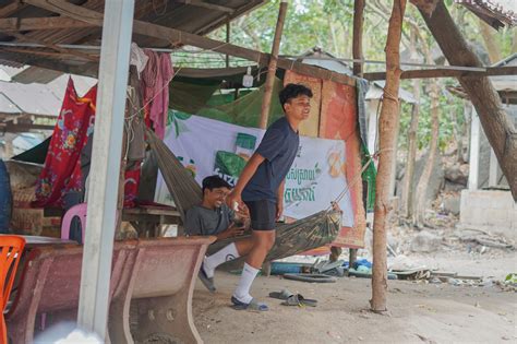 ក្រុមកង់មករមានជ័យ Home