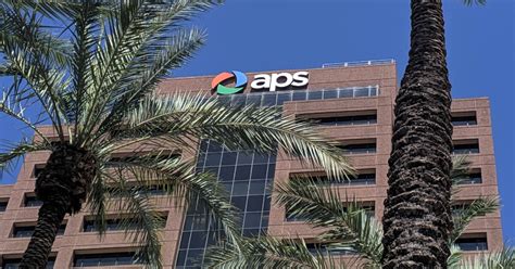 Utility Regulators Uphold Extra Fee On Aps Solar Customers