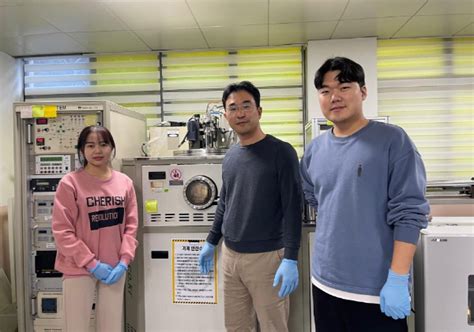 동의대 신소재공학부 최두호 교수 팀 세계 최고 성능 투명전극 기술 개발 부산의 대표 정론지 국제신문