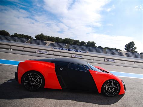 Marussia B2 – технические характеристики, обзор, комплектации и цены ...