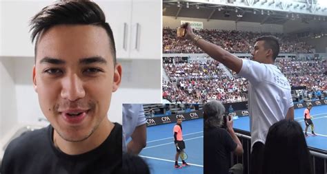 Chinese Australian YouTuber Lets Out Sex Noise During Australian Open