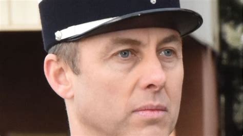 France Le Gendarme Qui Sest Substitué Aux Otages De Redouane Lakdim Est Décédé