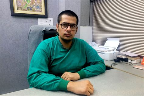 Dr Ashish Kumar Singh The Pioneer Indian Doctor Who Provides Free Of