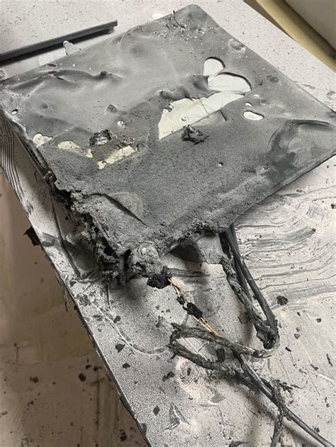 Why Did My Ps4 Catch My Apartment On Fire R Askelectricians