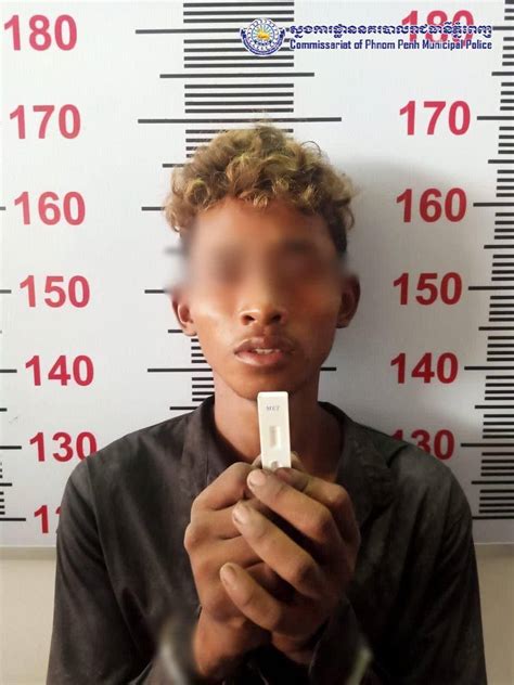 ជនសង្ស័យម្នាក់ ពាក់ព័ន្ធករណីលួច ត្រូវបានកម្លាំងជំនាញនៃអធិការដ្ឋាននគរបាលខណ្ឌច្បារអំពៅ ឃាត់ខ្លួន