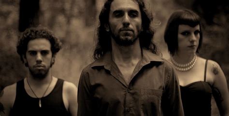 Conheça a banda Funeral Sex Rock Feminino