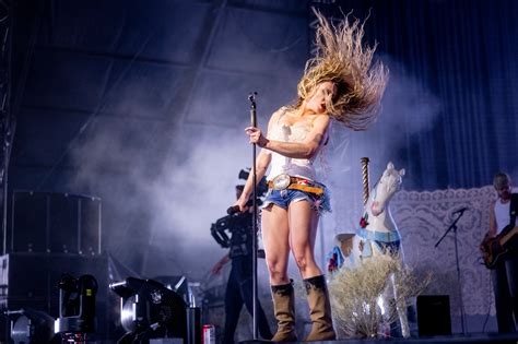 Who Is Slayyyter The Coachella Star Everyones Talking About