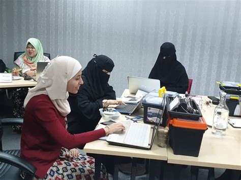 Training Arduino Robotic Programming 15 21620193