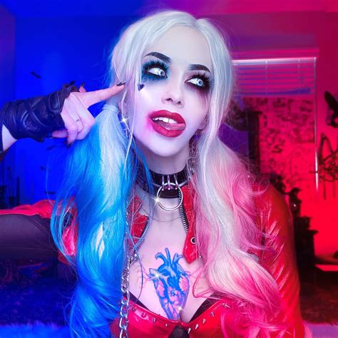 Hail Satan 2 Nikiskinoir234340630340575784223189