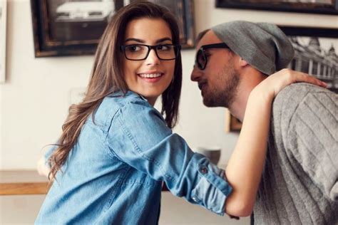 Czy Kobieta W Zwi Zku Mo E Interesowa Si Innymi