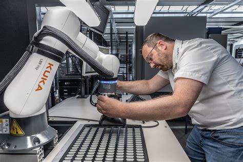 How Cobots Are Revolutionizing Smes Industry Usa Posted On The Topic Linkedin