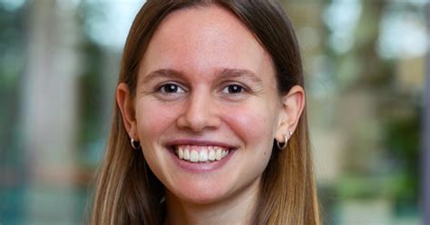 Sam Van Nieuwenhuijze Universiteit Leiden