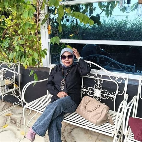 Marlina Marlina Threads Say More