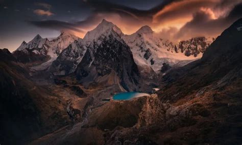 عکاس این عکس‌های منحصربه‌فرد، یک ماه در ارتفاع ۵۰۰۰ متری زندگی کرد