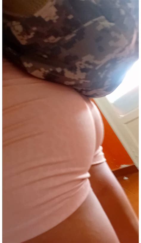 Hot Fit Babe In Pink Short Leggings Spandex Leggings Yoga Pants Forum