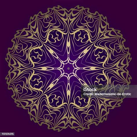 원형 꽃 패턴입니다 손 그리기 만다라 장식 요소입니다 벡터 일러스트입니다 안티 스트레스 치료 패턴입니다 퍼플 골드 색상 0명에 대한 스톡 벡터 아트 및 기타 이미지 Istock