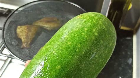 স্বর পুটিমাছ দিয়ে জ্বালি কুমরা। গরমে ঠান্ডা তরকারি। Youtube