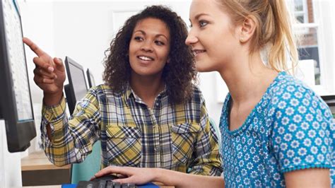 Job Shadowing Rounds Out The Hiring Process Some Employees Think They Want To Work In A