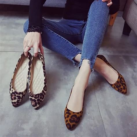플랫 캐주얼 신발 여성 지적 플랫 여성 레오파드 인쇄 편안한 숙 녀 신발 발레리나 발레 플랫 슬립 여성 신발womens Flats Aliexpress