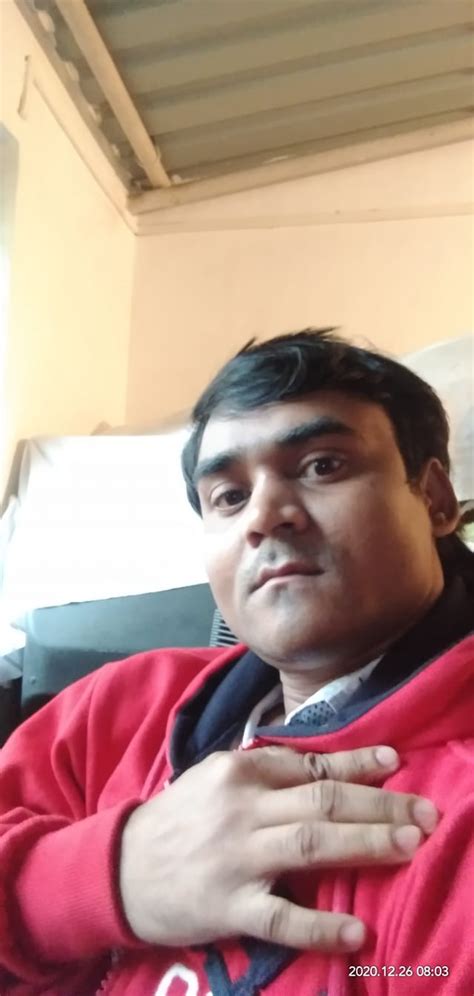 Singer Nikhil Pandey