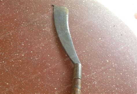 ខឹង ឪពុក មិន ទិញ ម៉ូតូ ឱ្យ យក កាំបិត ផ្គាក់ កាប់ បំផ្លាញ ទ្រព្យសម្បត្តិ ត្រូវ ជាប់ ខ្នោះ Khmerload