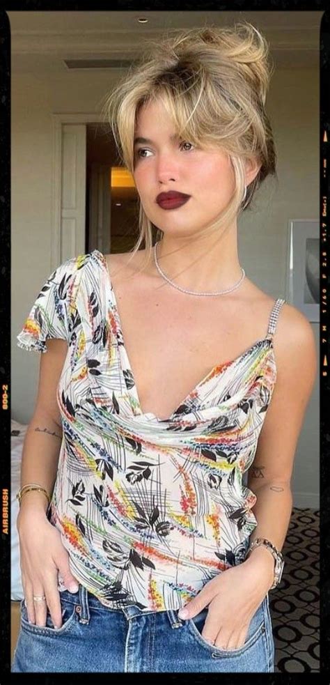 Messy Bun With Curtain Bangs Bangs Updo Bangs Ponytail Hairstyles With Bangs