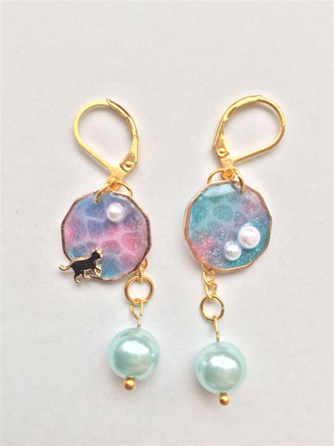 夏色＋水面塗りの涼しげなパール。レジンピアス レジン レジン ピアス 作り方 アクセサリー レジンアクセサリー