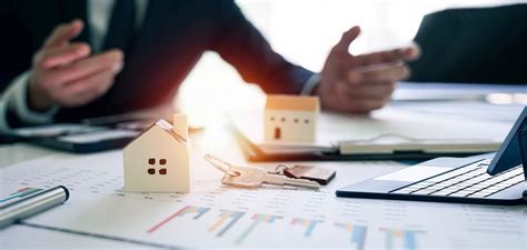 Closing Costs Explained Who Pays How Much To Expect And How To Save