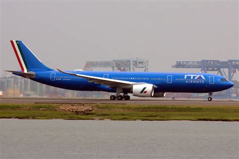 Photo Of Ita Airways A339 Ei Hjn Flightaware