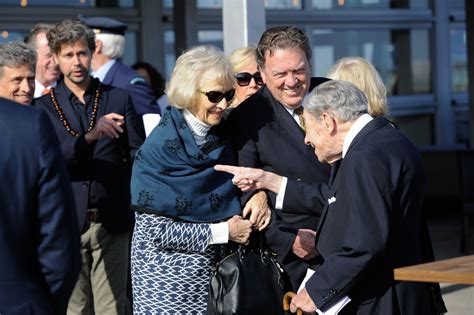 Karin Hazelhoff Weduwe Van Soldaat Van Oranje Overleden Foto