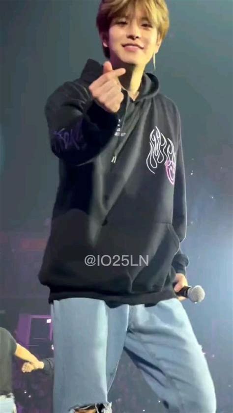 Sabrina Wright Sabrinakpopstan Profile Pinterest