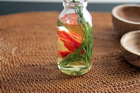 허브 오일 만들기 로즈마리 오일