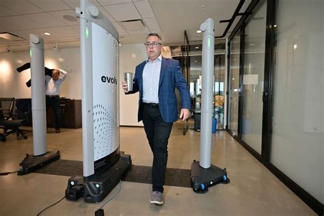 Evolv Weapons Detection System Does It Live Up To The Hype
