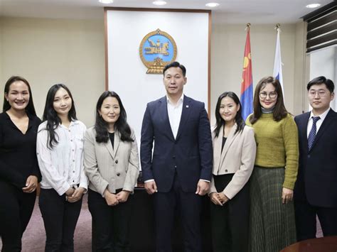 Аутизмын хүрээний эмгэг нярайн зүрхний хэм алдалт өвчний оношилгоо эмчилгээг нутагшуулна