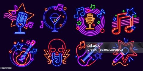 네온은 노래방 클럽에 사인을 하고 코미디 쇼를 일어선다 마이크와 노트와 음악 파티 밤 빛나는 로고 가라오케 바 이벤트 벡터 세트 네온에 대한 스톡 벡터 아트 및 기타 이미지