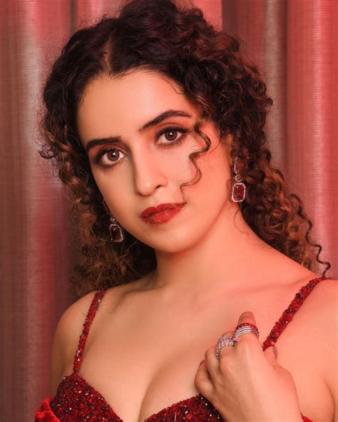 Sanya Malhotra Looks Christmas Ready In Red Velvet Dress With Sequinned Bodice See Her Sexy