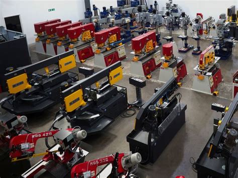 Davi Mav 3 Roll Variable Axis Plate Rolling Machines