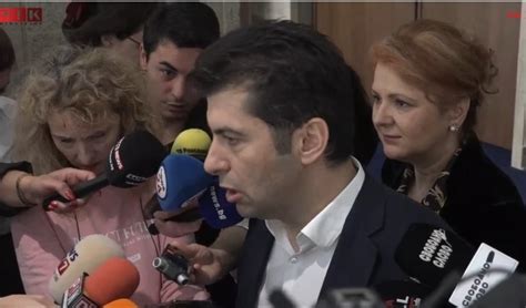 ПИК Tv Кирил Петков ГЕРБ да се отърват от воденичния камък който виси на големия хлъзгав врат