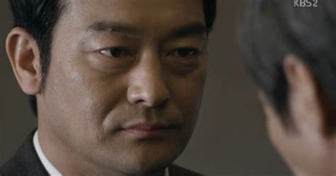 아이리스2 김갑수 시즌 1과는 전혀 다른 인물로 재등장