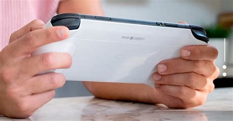 Logitech G Gaming Handheld Google Play Cloud Gaming