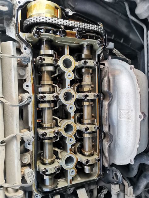 Замена прокладки крышки клапанов — Hyundai Elantra (4G), 1,6 л, 2010 ...