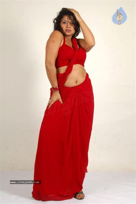 Swathika Spicy Stills Photo 13 Of 84