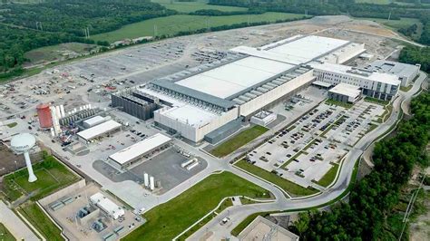 Texas Instruments Plans To Invest 60b In Semiconductor Fabs Manufacturing Dive