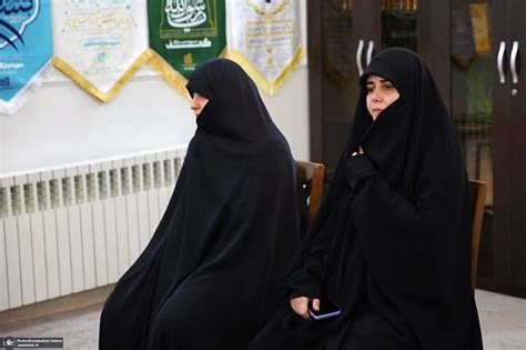 همسر و دختران شهید رئیسی در منزل شخصی شان