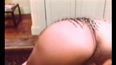 Diana Sloan Desnuda En Smoker