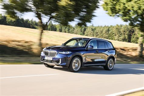 Land Rover Range Rover Vs Bmw X5 Comparison Carexpert