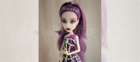 Кукла Монстр Хай Спектра купить в Москве Хобби и отдых Авито
